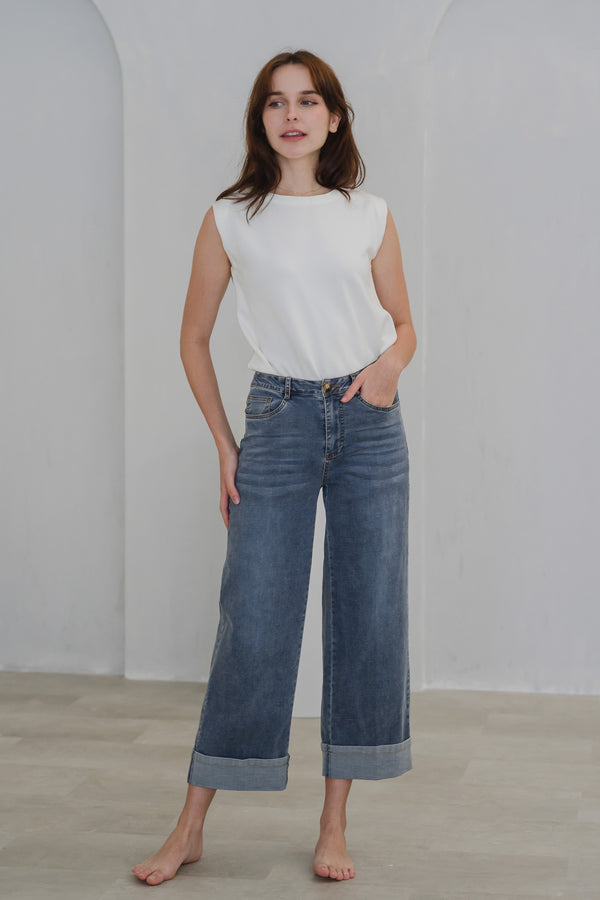 Estella Washed Broad Jeans in Light Wash - First Stitch